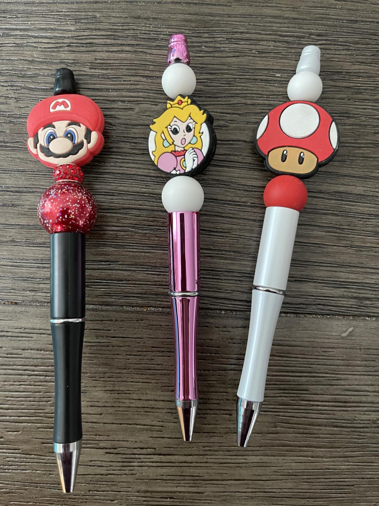 Super Mario Pens – Maroon Creation